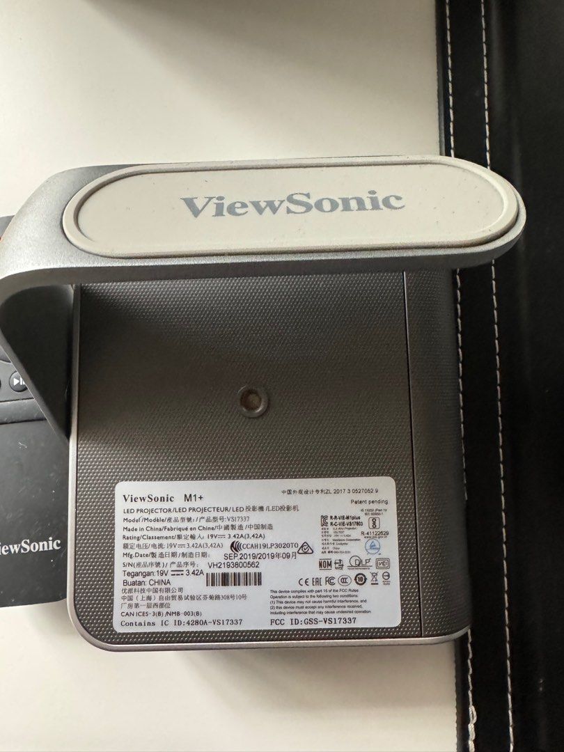 Viewsonic M1 LED Portable Projector with Harman Kardon® Speakers, TV ...