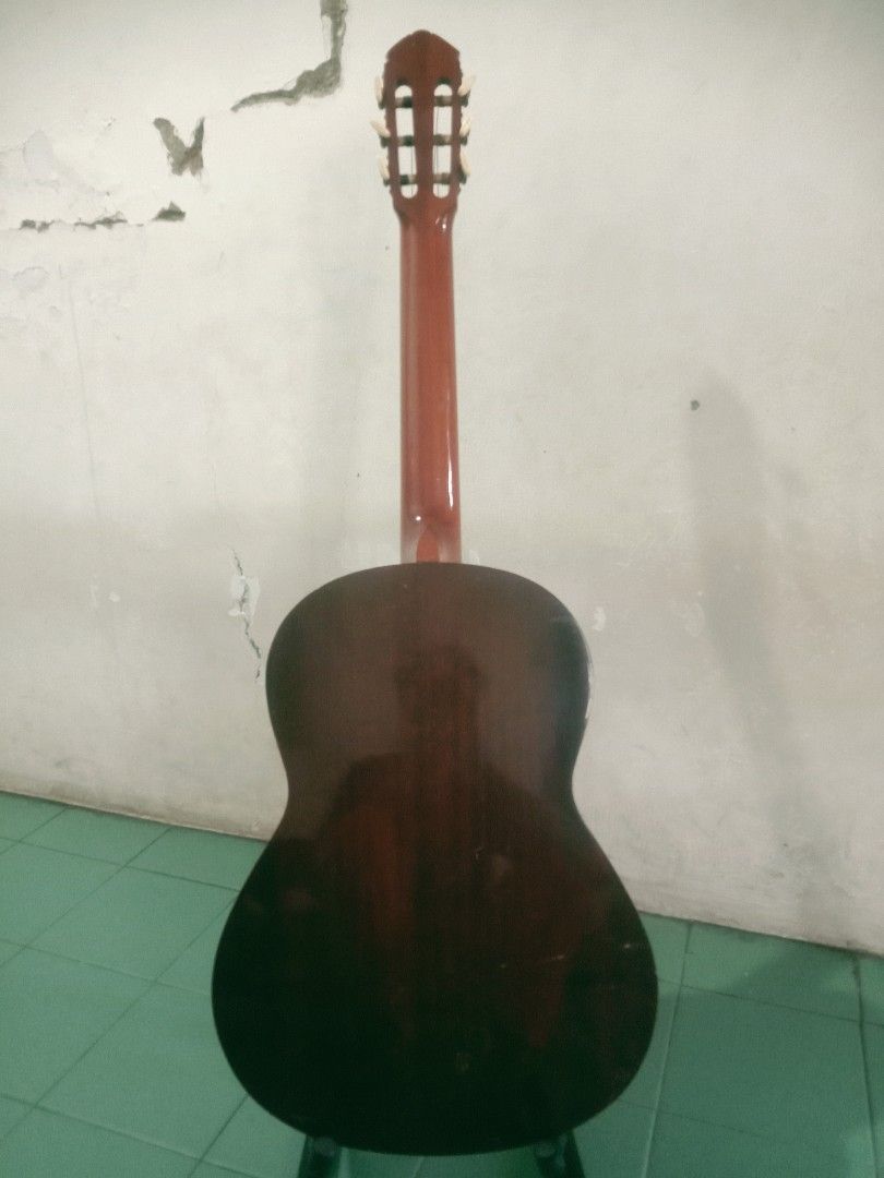 Vintage Yamaha G120A Nippon gakki Japan 1970, Musik & Media, Alat di Carousell