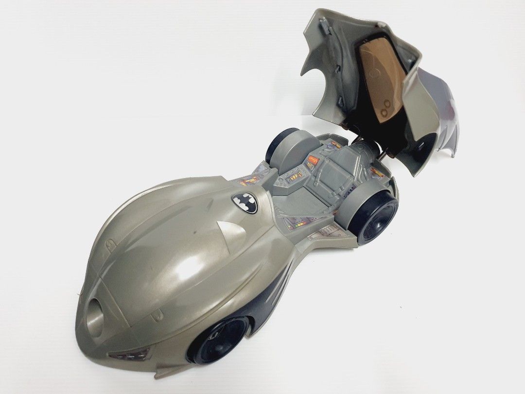 1994 BATMAN BATMOBILE LEGENDS OF BATMAN KENNER, Hobbies & Toys, Toys ...