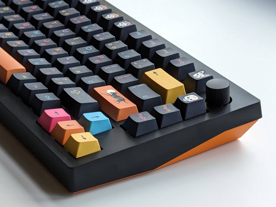 75% Custom Mechanical Keyboard (Mictlan2701) - Fully Modded Tri Mode, Computers & Tech, Parts ...