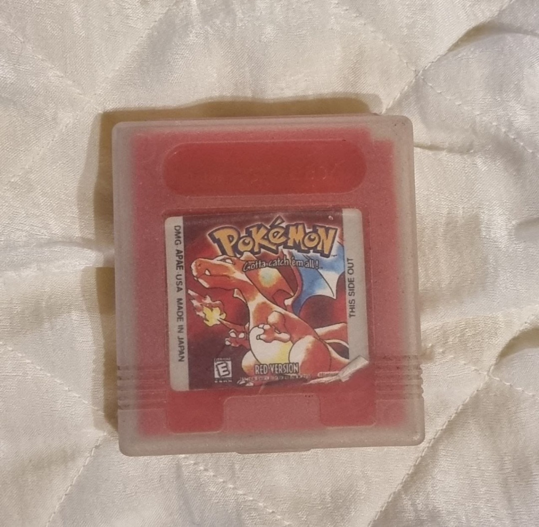 Authentic (screw towards bottom) 90s Pokemon Red Version Game Cartridge ...