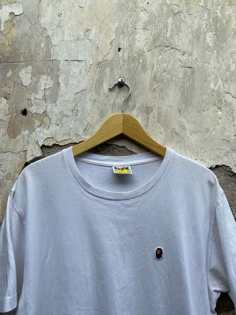 BAPE LOGO PATCH WHITE, Fesyen Pria, Pakaian , Atasan di Carousell