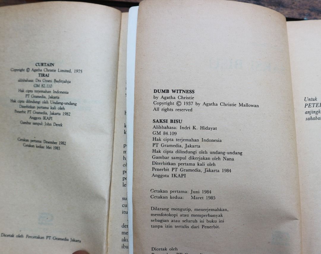 Buku Karya Penulis Detektif Terbaik/Buku Tirai dan Saksi Bisu-Agatha ...