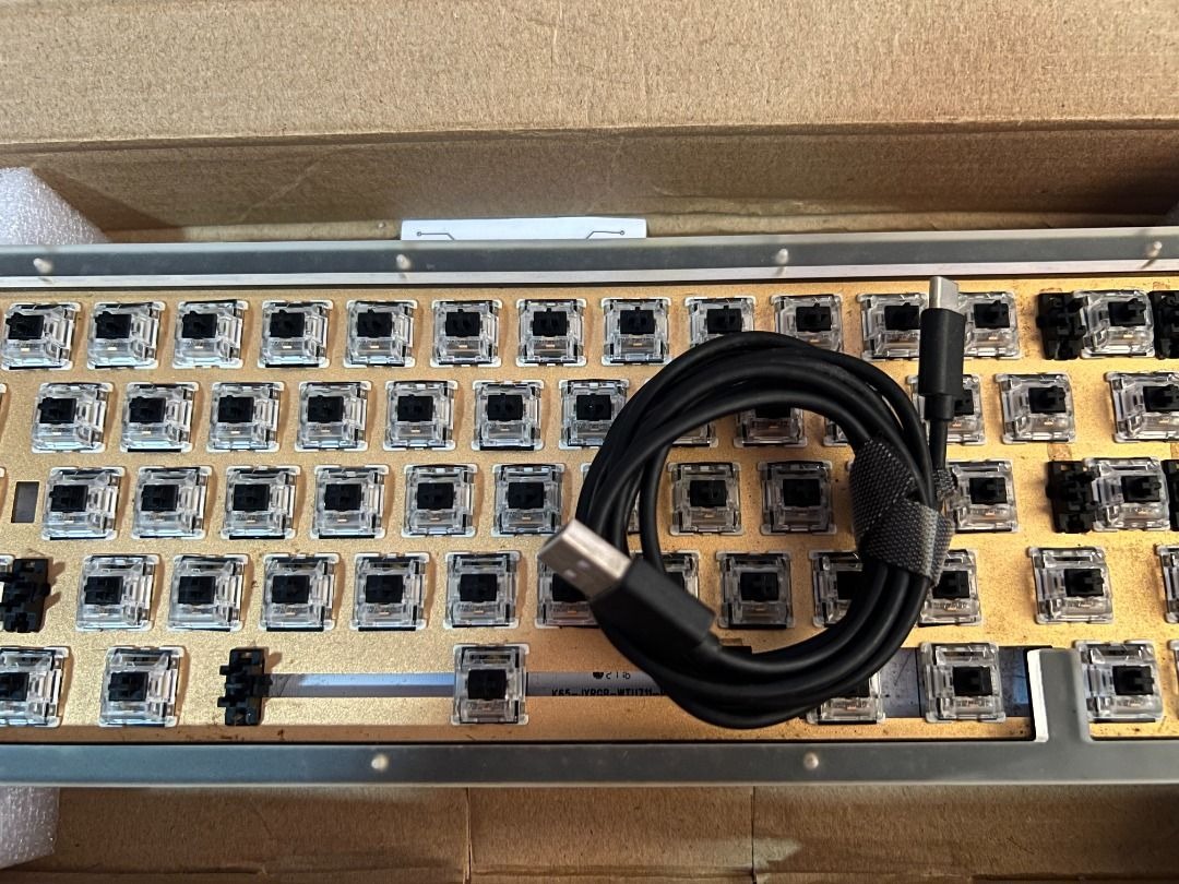 DNA 65 MECHANICAL KEYBOARD (Gateron blacks switch), Computers & Tech ...