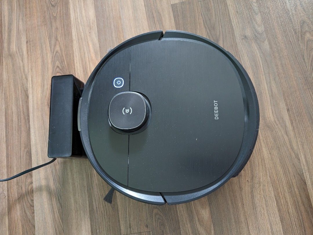 Ecovacs Debot, TV & Home Appliances, Vacuum Cleaner & Housekeeping on ...
