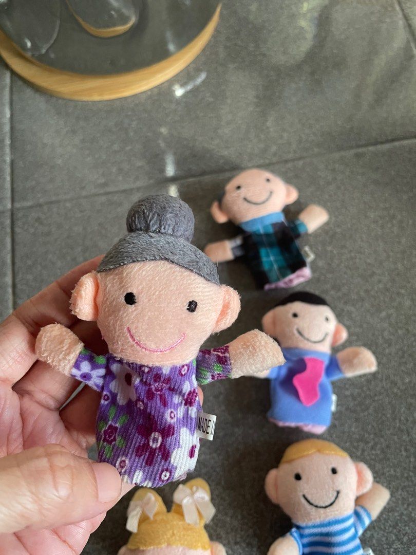 Family Finger Puppets, Hobbies & Toys, Toys & Games on Carousell
