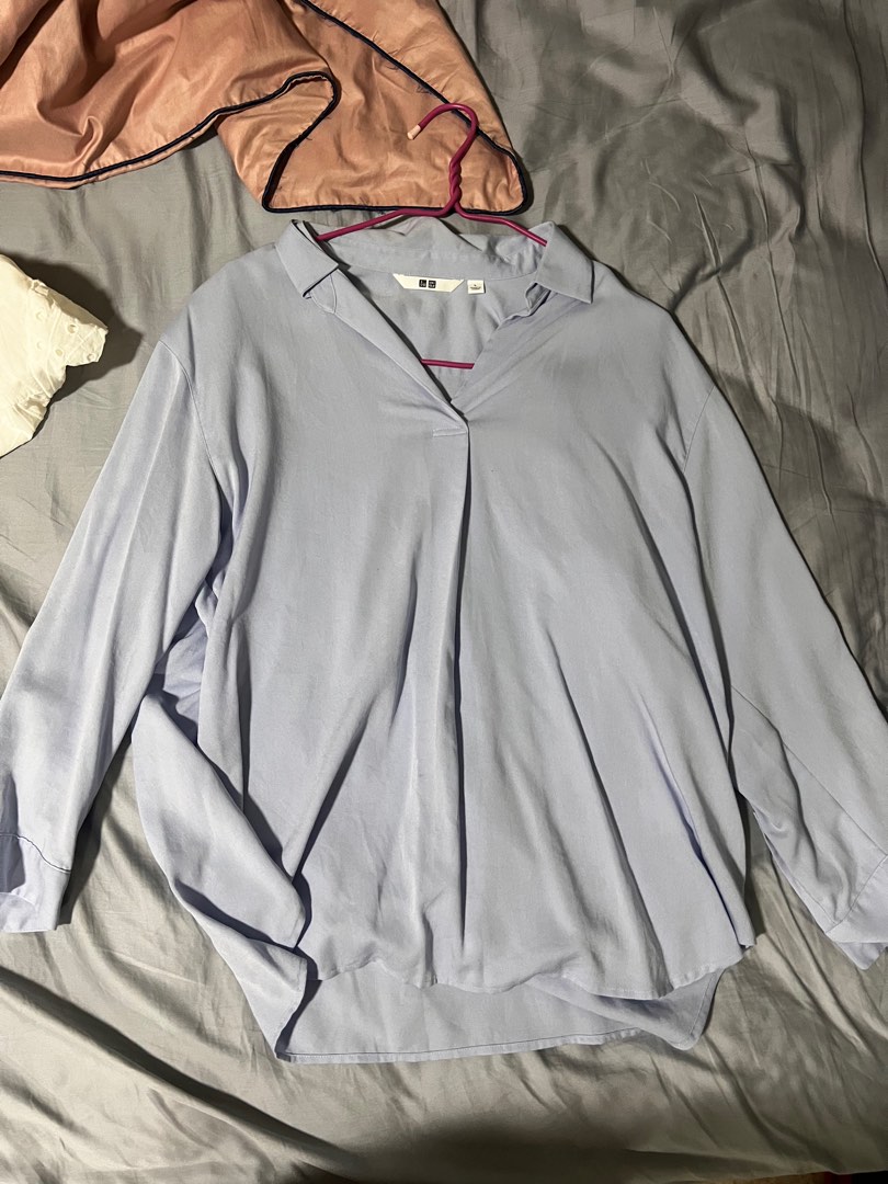 Fila / Uniqlo / Carislabelle / The Tinsel Rack, Women's Fashion, Tops ...