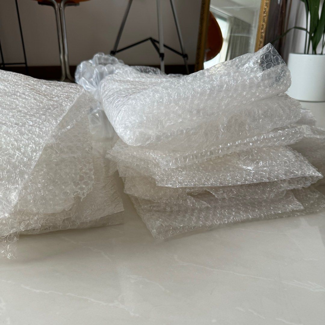 FREE bubble wrap, Hobbies & Toys, Stationery & Craft, Craft Supplies ...