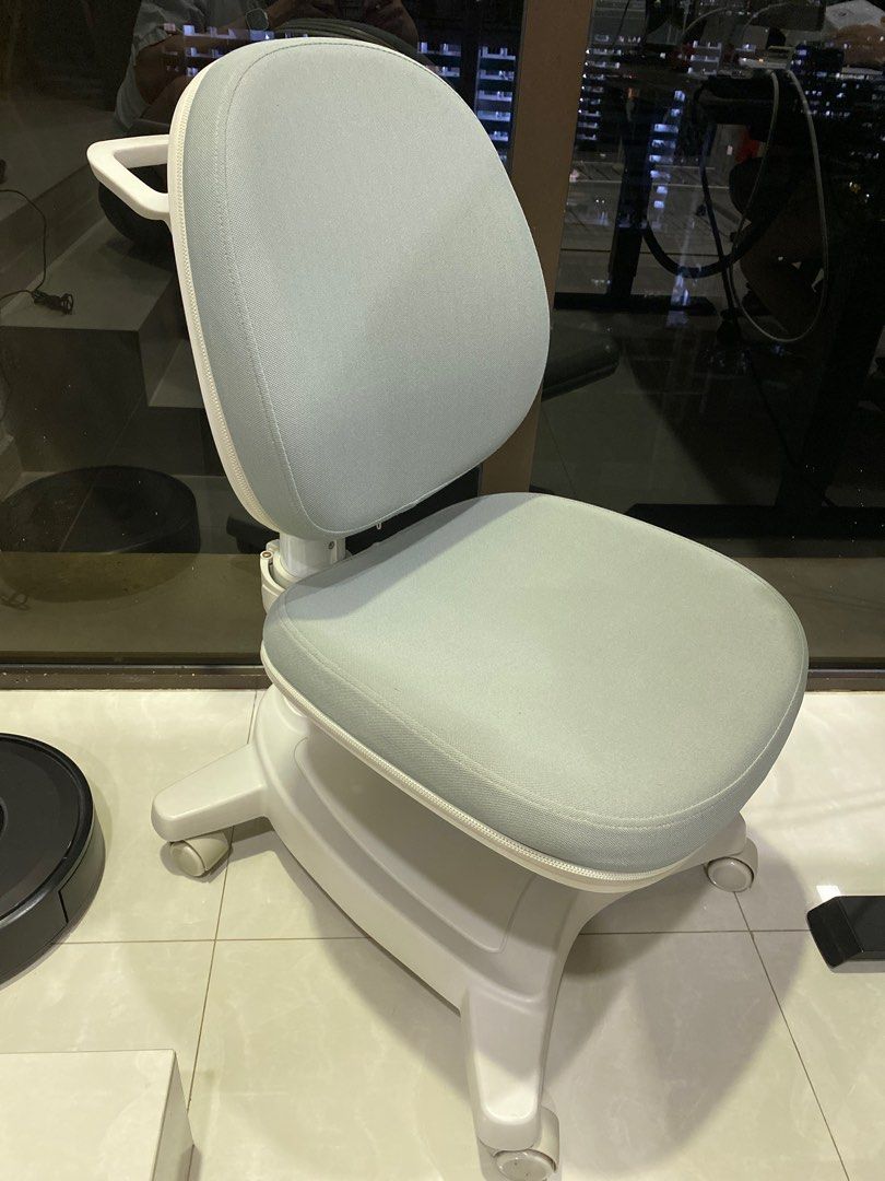 IMPACT - Kids Ergonomic Chair (Grey), Furniture & Home Living ...