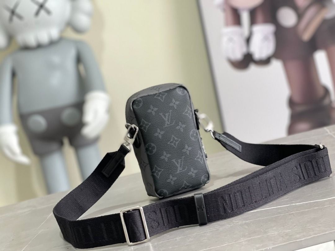 LV PHONE WEARABLE POUCH, Luxury, Bags & Wallets on Carousell