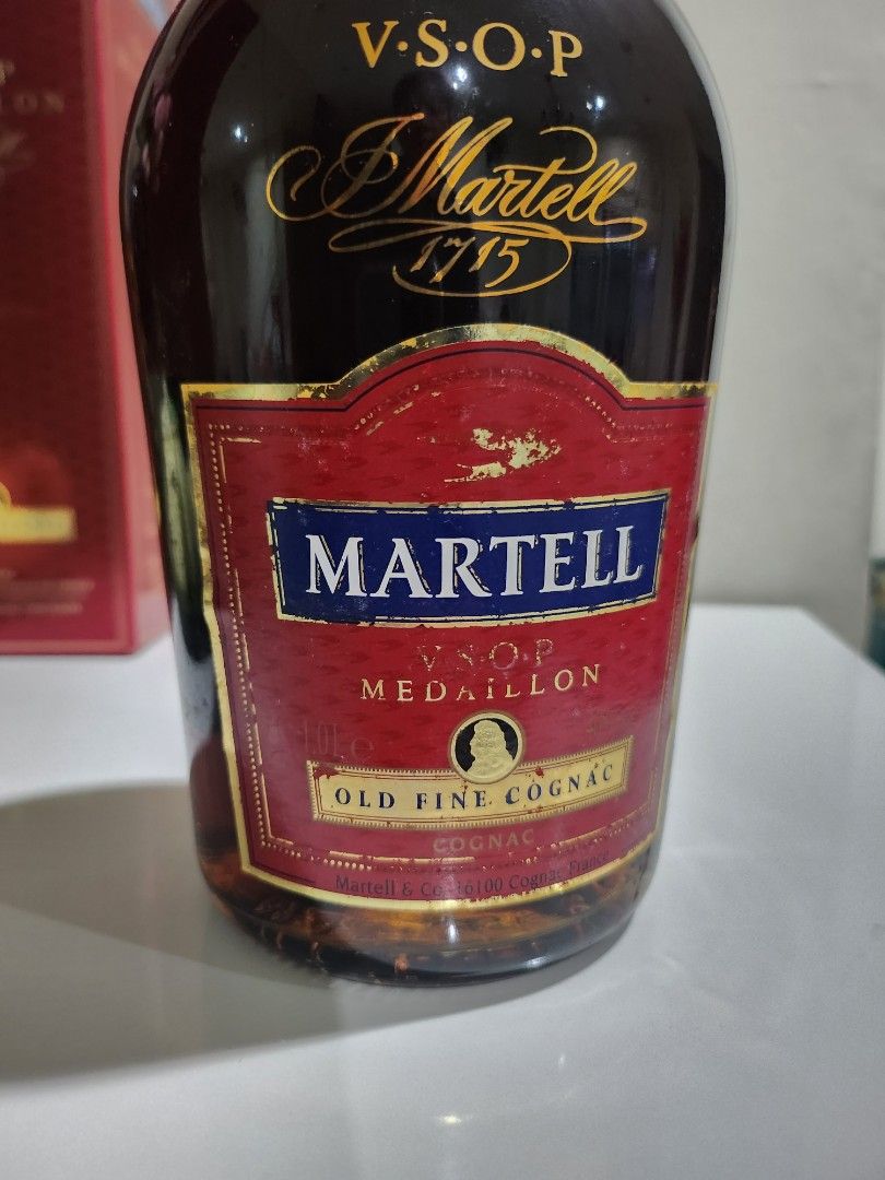 Martell VSOP Medaillon, Food & Drinks, Alcoholic Beverages on Carousell
