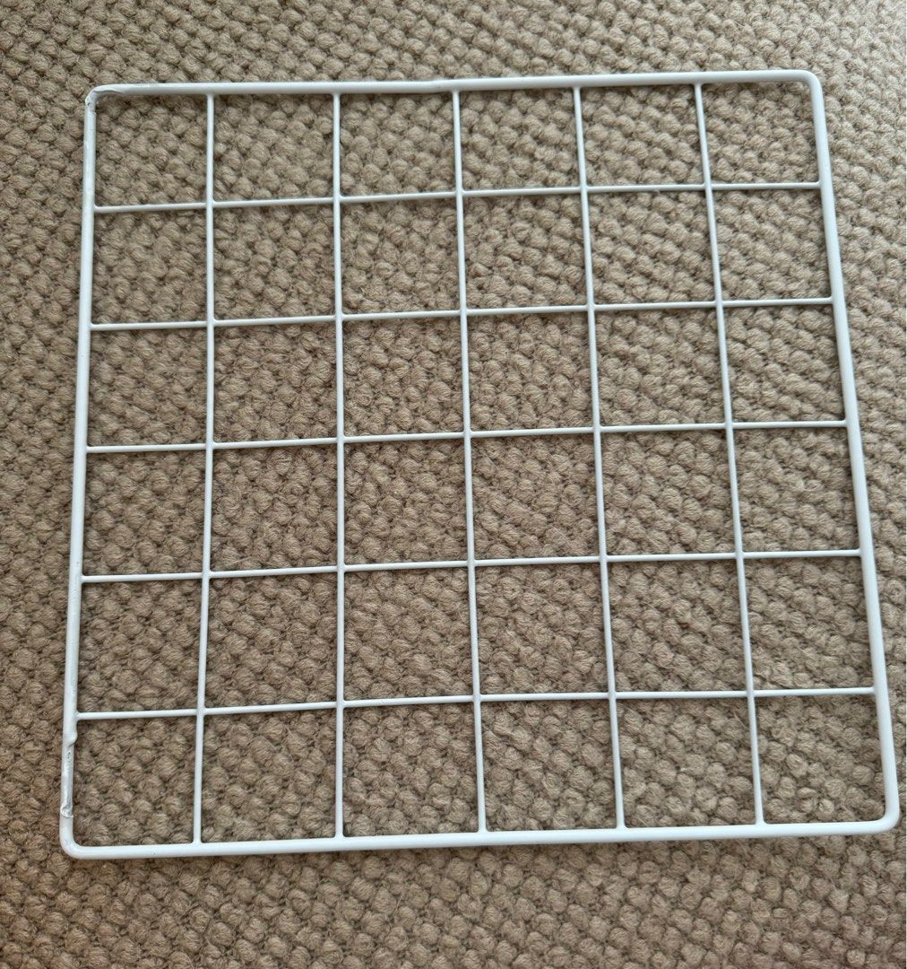 [MINT] Photo Grid Frame Polaroid Photos, Furniture & Home Living, Home ...