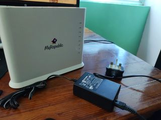 MyRepublic WiFi Hub AC1600 WiFi 5 Dual Band Gigabit Router, Computers ...