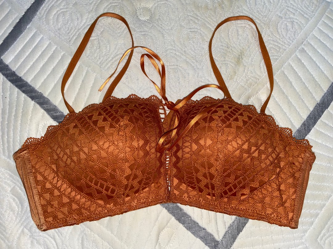 New Set, Women's Fashion, New Undergarments & Loungewear on Carousell