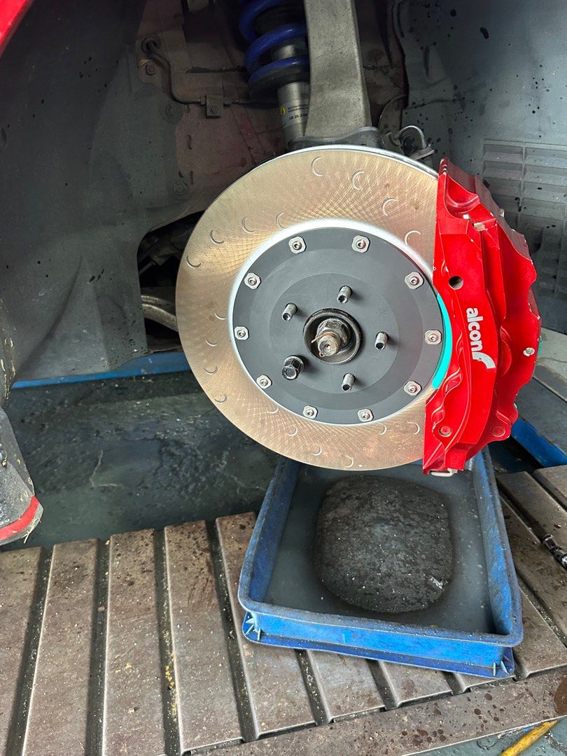 Nissan GTR Alcon super kit, Car Accessories, Accessories on Carousell