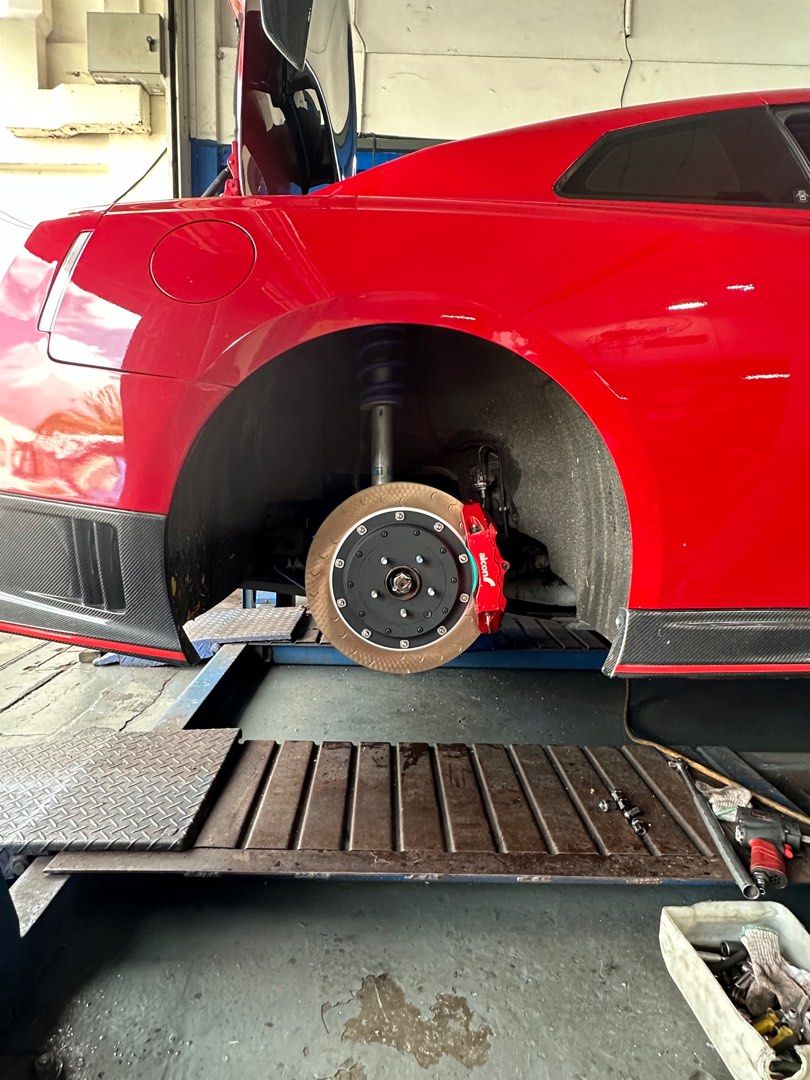 Nissan GTR Alcon super kit, Car Accessories, Accessories on Carousell