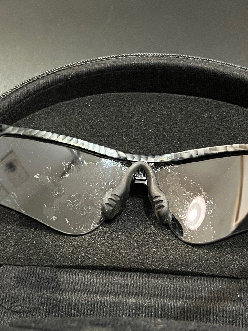 Oakley Radar Lock Carbon Fibre, Men's Fashion, Watches & Accessories ...