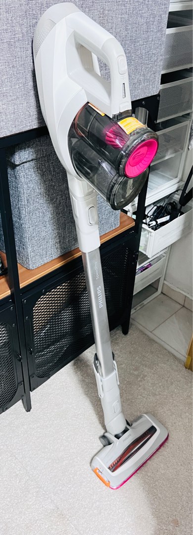 Philips speedpro cordless stick vacuum cleaner(cyclone 7), TV & Home ...