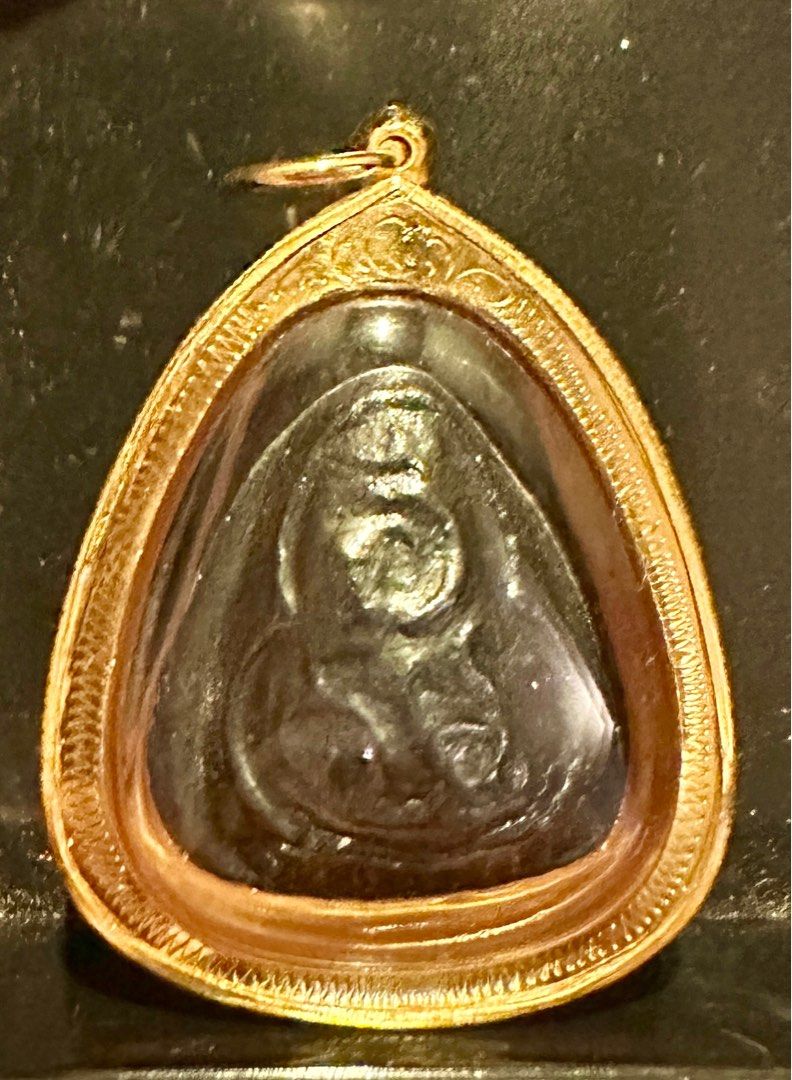 Phra Pidta by Lp Boon BE.2460, Hobbies & Toys, Memorabilia ...