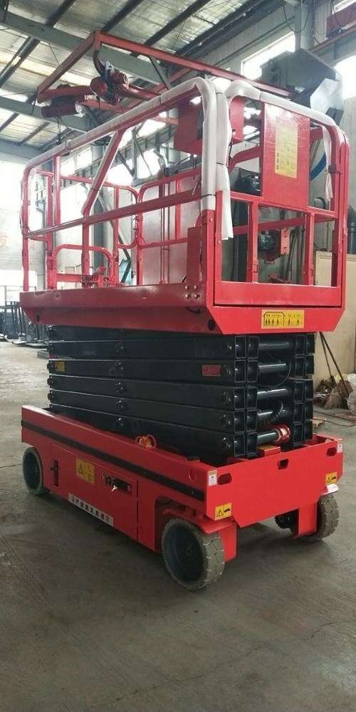 SELF PROPELLED Scissor LIFT 14METERS, Commercial & Industrial ...