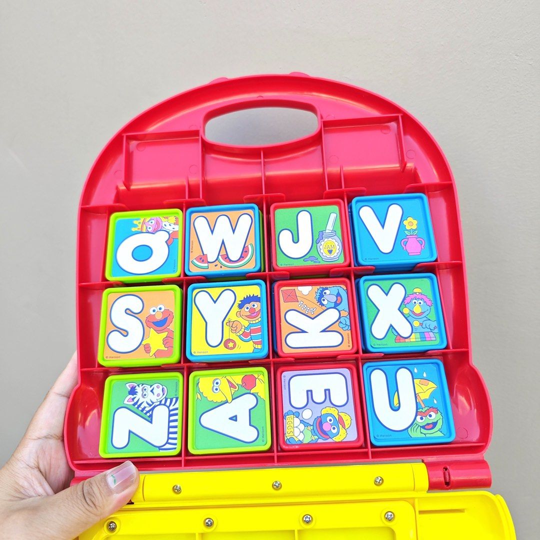 Fisher Price Sesame Street ABC Desk, Hobbies & Toys, Toys & Games on ...