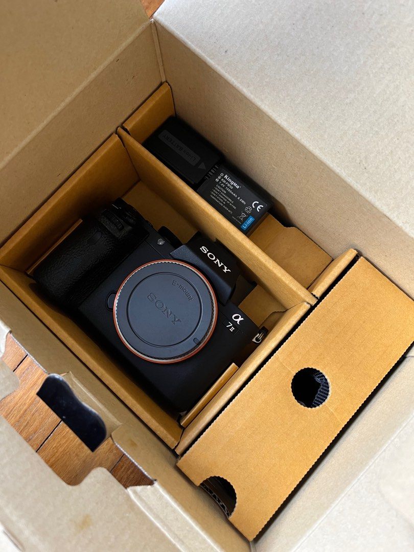 Sony A7ii A72 Mirrorless Full Frame, Photography, Cameras on Carousell