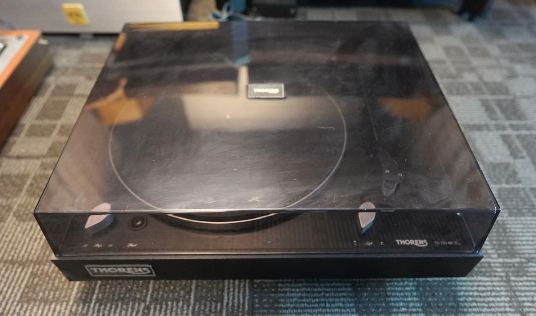 Thorens TD280 MK IV turntable, Audio, Other Audio Equipment on Carousell