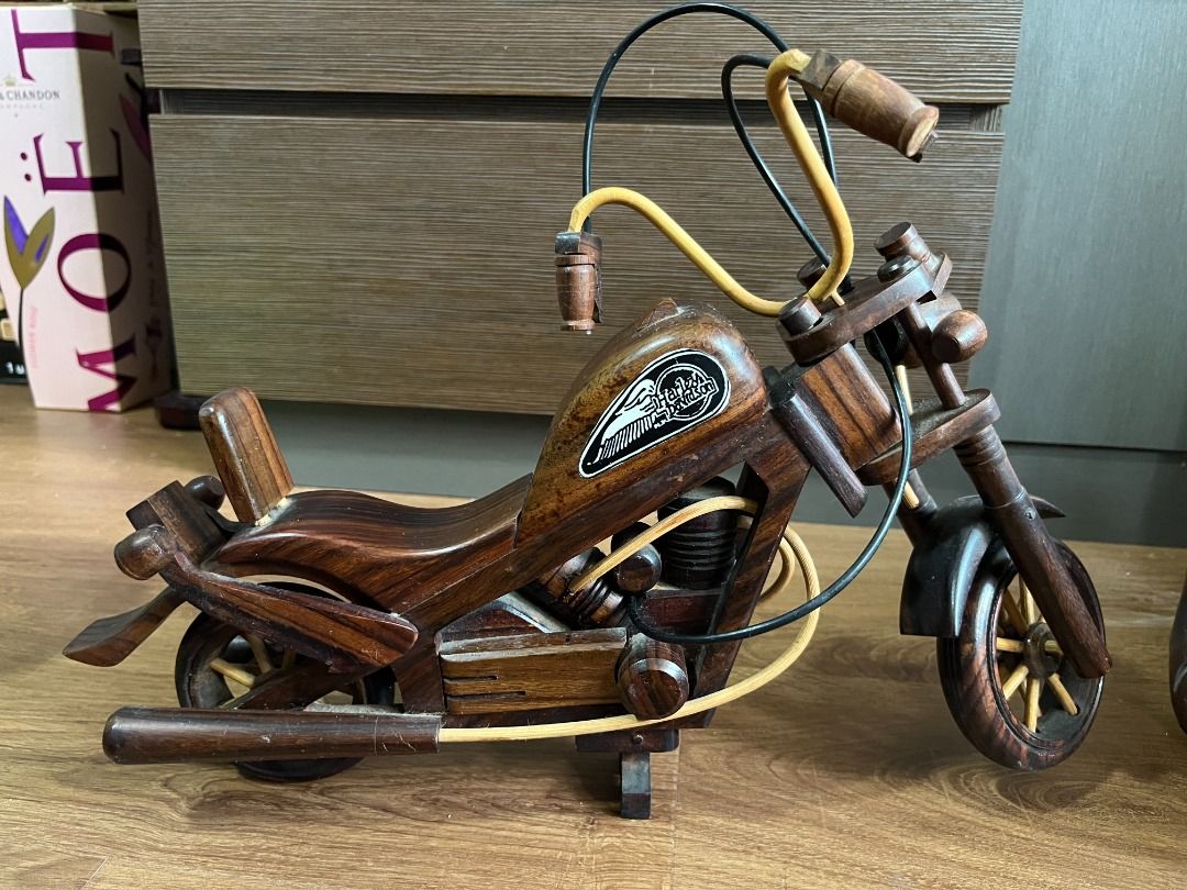 Wooden Harley Davidson Bike Model INOE, Hobbies & Toys, Memorabilia ...