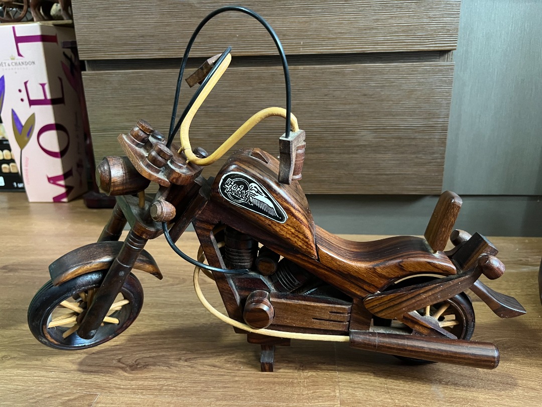 Wooden Harley Davidson Bike Model INOE, Hobbies & Toys, Memorabilia ...