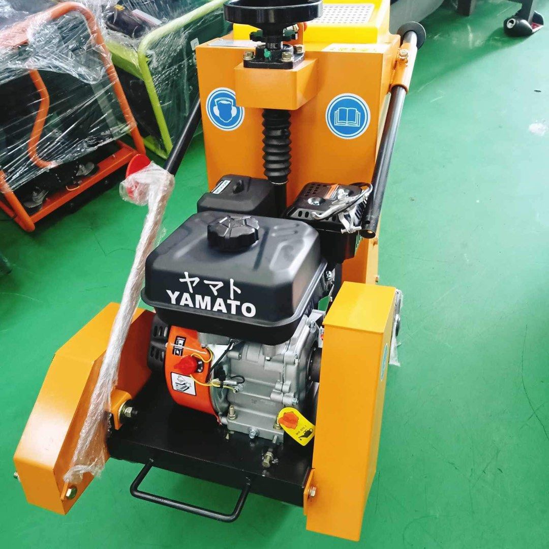 YAMATO CONCRETE CUTTER, Commercial & Industrial, Construction Tools ...