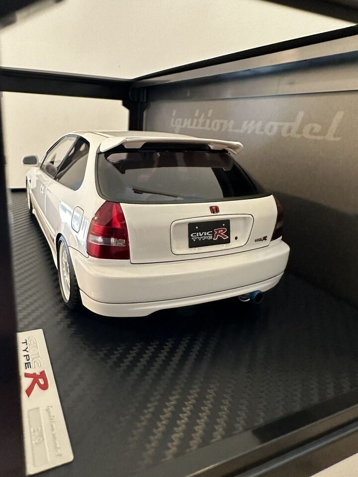 1/18 IG ignition #IG2673 Honda CIVIC (EK9) Type R White, Hobbies & Toys ...