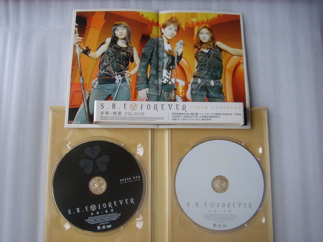 任家萱 田馥甄 陳嘉樺 S.H.E Forever 新歌+精選 CD+DVD 附側紙 95%NEW 花都開好了,不想長大,星光,一眼萬年,觸電 ...