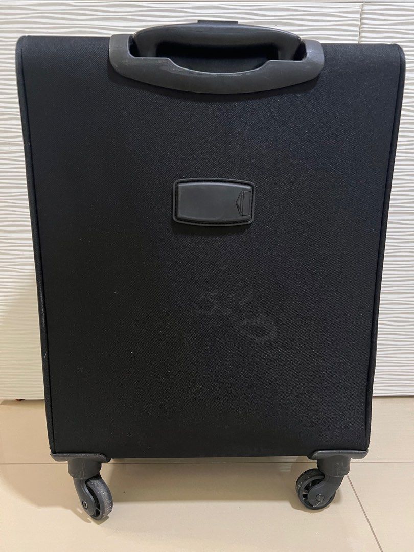 Cabin Luggage 20 inch, Hobbies & Toys, Travel, Luggage on Carousell