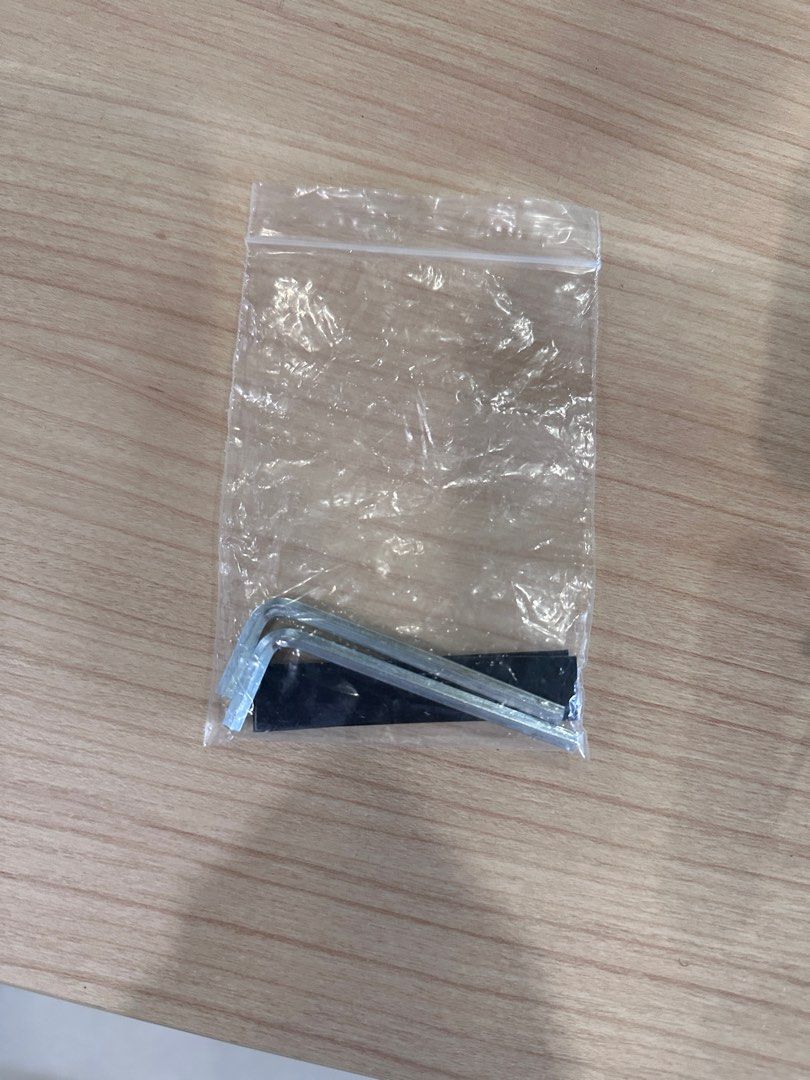 Cable trunking horizontal, Computers & Tech, Parts & Accessories ...