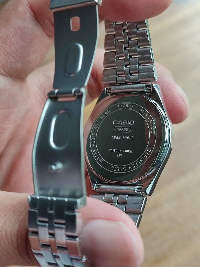 Casio MTP B-145d (salmon pink), Men's Fashion, Watches & Accessories ...