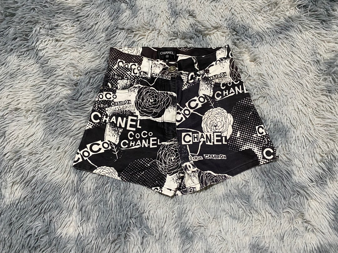 Chanel fr38 short, Women's Fashion, Bottoms, Shorts on Carousell