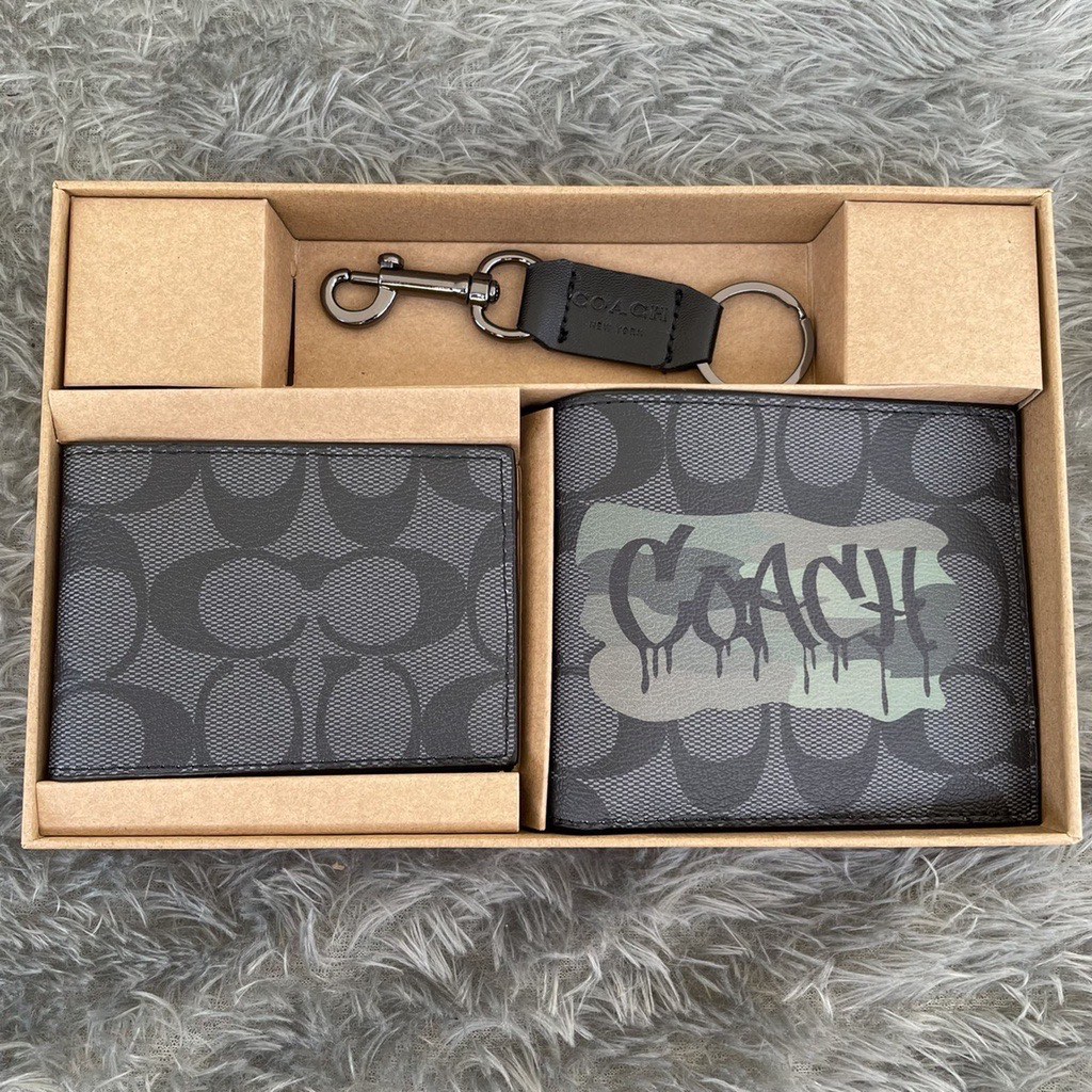 Coach Men Wallet Black Signature Graffiti, Barang Mewah, Tas & Dompet ...