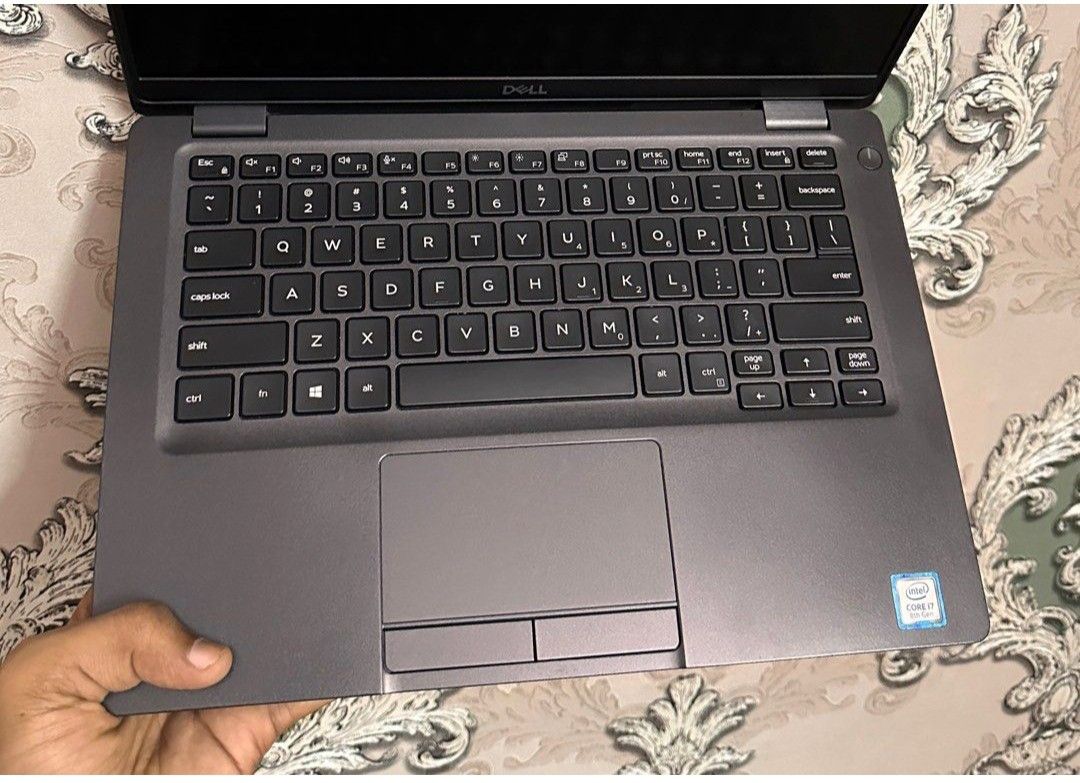 i7-8th gen dell latitude 5300 intel core i7-8th gen | 8GB ram 256GB ssd ...