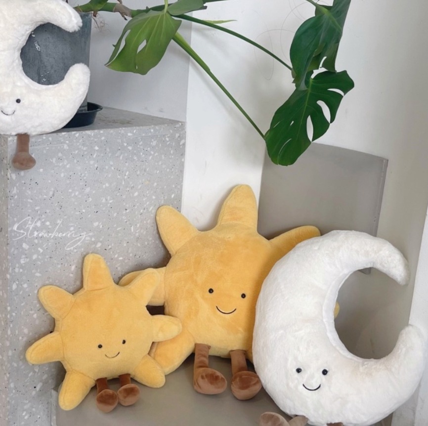 JellyCat Amuseable Sun/ Moon (read desc!!), Hobbies & Toys, Books ...