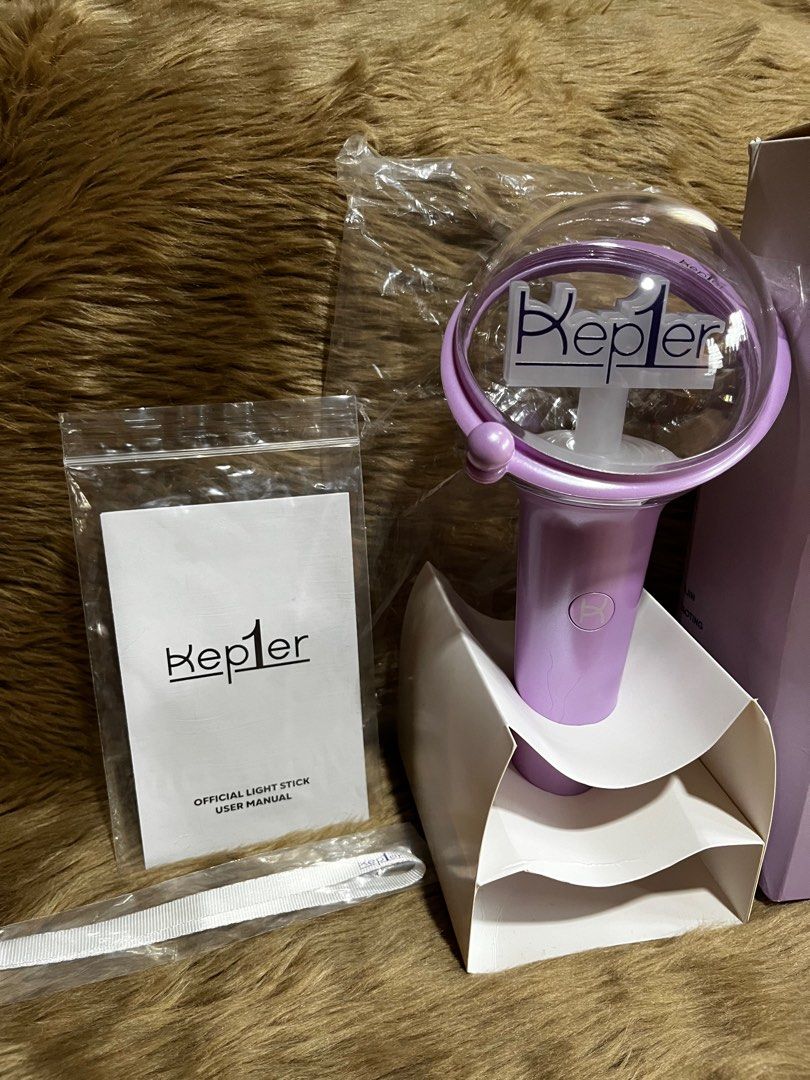 Kep1er Official Lightstick with Complete Photocards and Inclusions ...