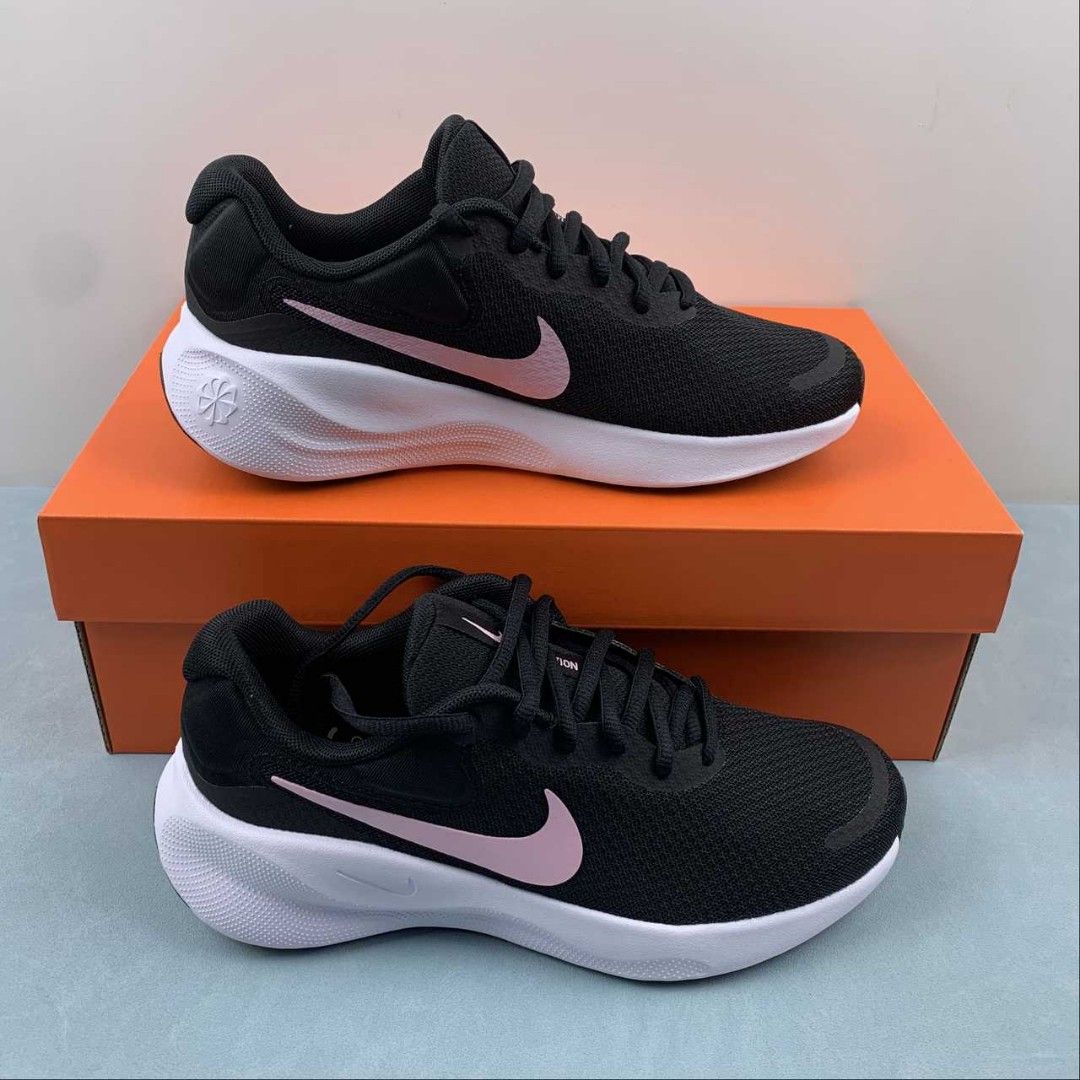 NIKE Revolution 7 ( FB2208-004 )WMNS, Fesyen Wanita, Sepatu di Carousell