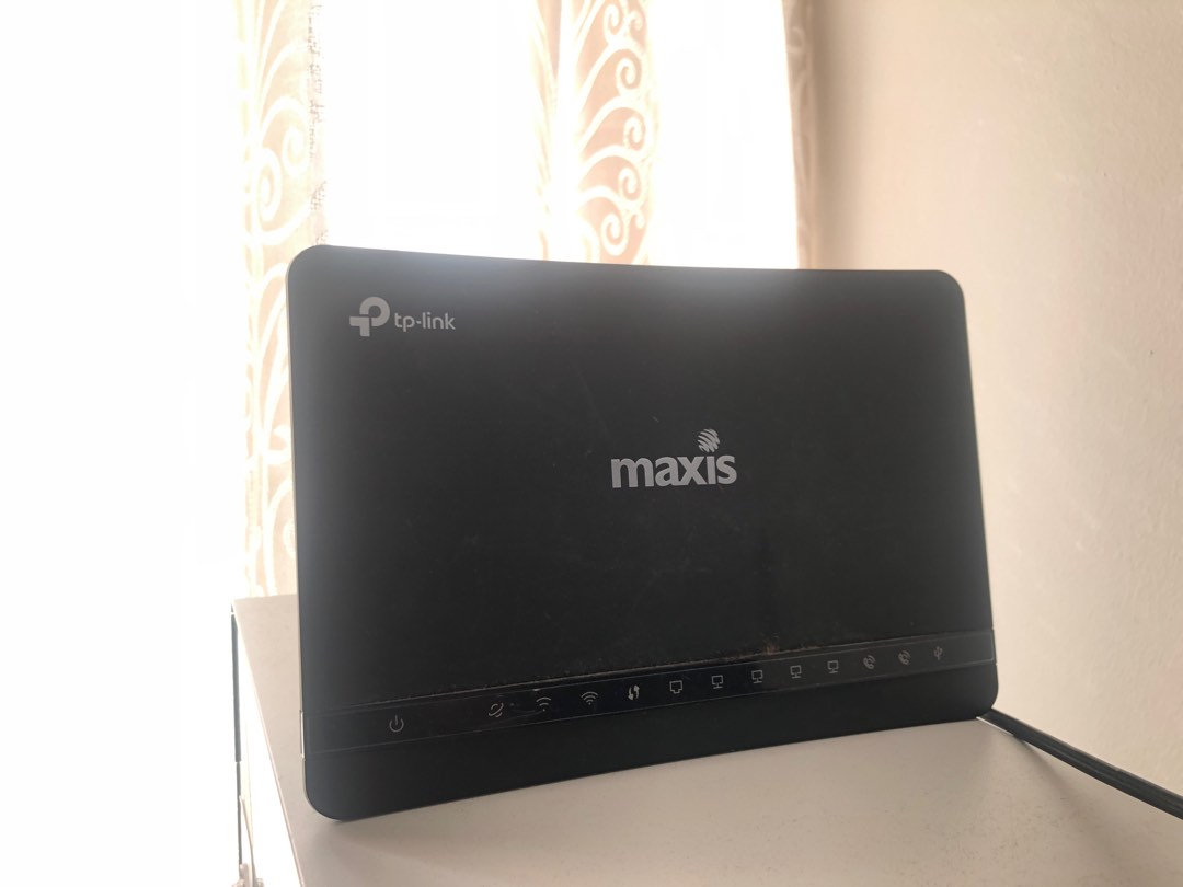 Router maxis dan modem, Computers & Tech, Parts & Accessories ...