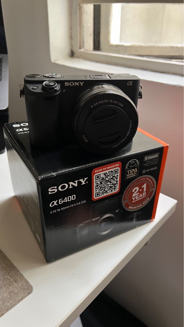 Sony A6400 Body + Kit Lens, Photography, Cameras on Carousell