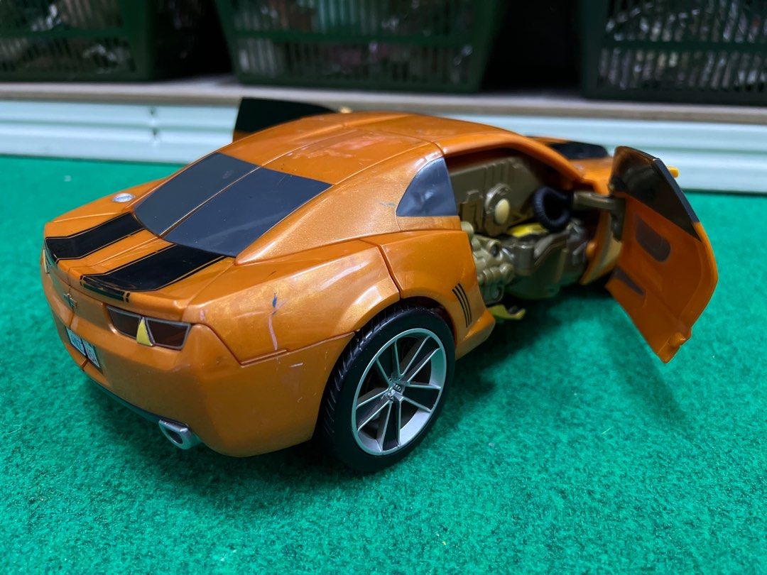 Transformers Ultimate Bumblebee Action Figure, Hobbies & Toys, Toys ...