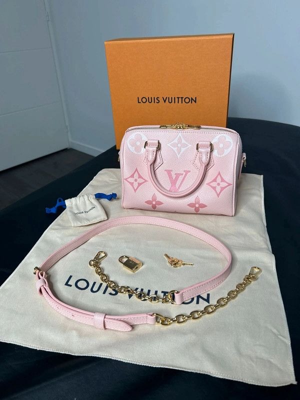 VVGC LV speedy 20 bandouliere monogram empreinte pink complete set 2023 ...