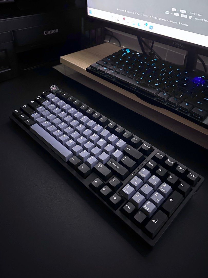 98% Custom Mechanical Keyboard - Tri Mode - Fully modded (Fisherman ...