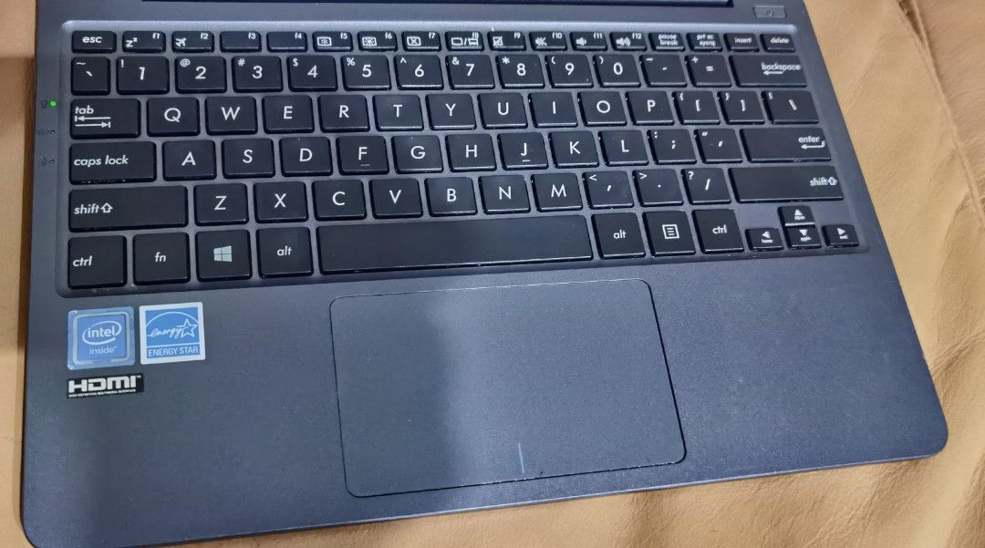ASUS E203N 4GB RAM, 32GB SSD, Intel N3350 Processor , 11.6-inch, HD ...