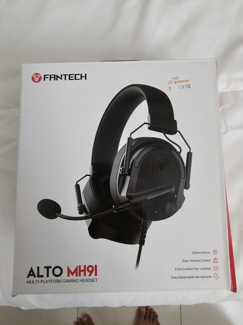 Fantech Gaming Headset with Mic, Audio, Headphones & Headsets on Carousell