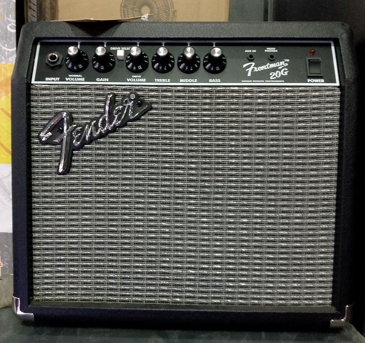 Guitar amplifier, Audio, Soundbars, Speakers & Amplifiers on Carousell