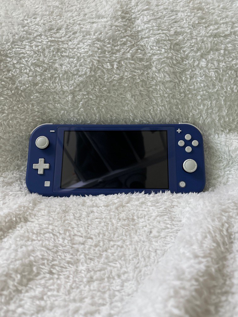 Nintendo Switch Lite - Blue, Video Gaming, Video Game Consoles ...